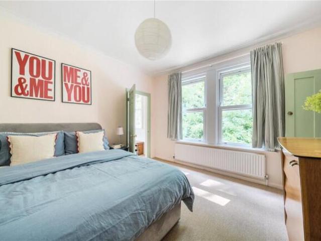 2 bedroom end of terrace house for sale in Magdalen Road, Bath, Somerset, BA2