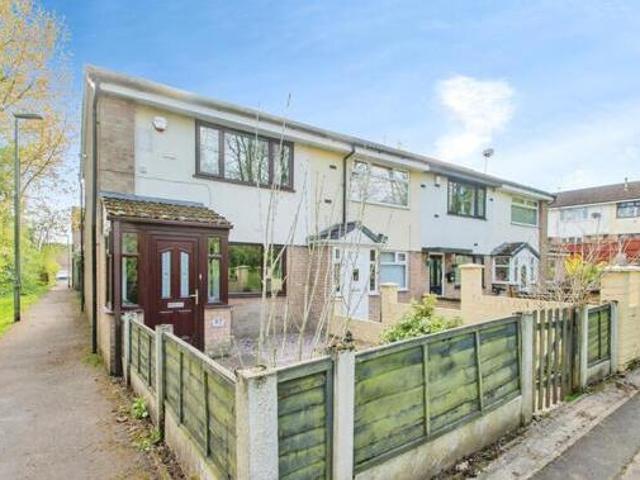 2 Bedroom End Of Terrace House For Sale In Manchester, Greater Manchester