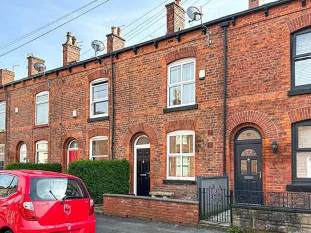2 Bedroom End Of Terrace House For Sale In Manchester, Greater Manchester