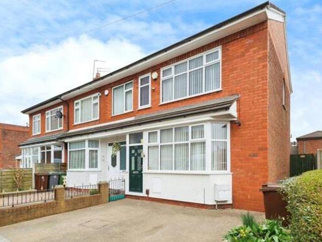 2 Bedroom End Of Terrace House For Sale In Manchester, Lancashire
