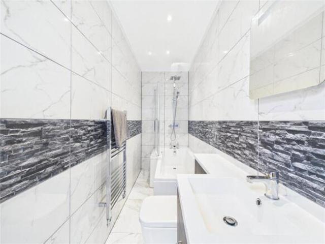 2 bedroom end of terrace house for sale in Mansfield Street, Bristol, BS3
