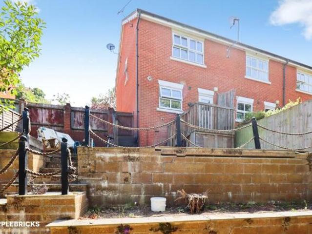 2 bedroom end of terrace house for sale in Mitre Way, Ipswich, IP3