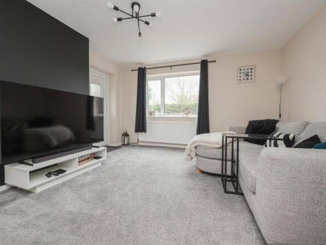 2 bedroom end of terrace house for sale in Middlebrook Road, Lincoln, LN6