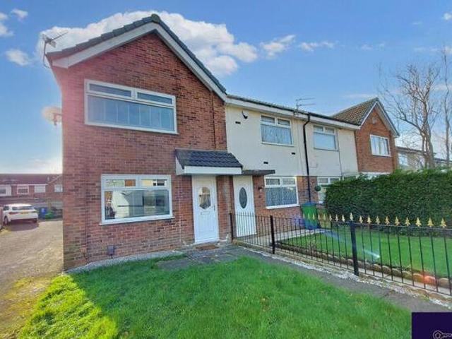 2 Bedroom End Of Terrace House For Sale In Middleton, Manchester