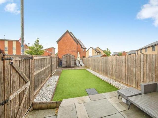 2 bedroom end of terrace house for sale in Mimas Way, Ipswich, IP1
