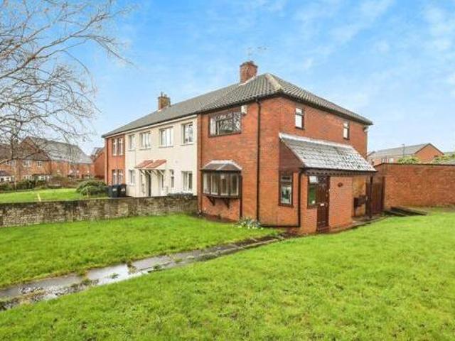 2 Bedroom End Of Terrace House For Sale In Northfield