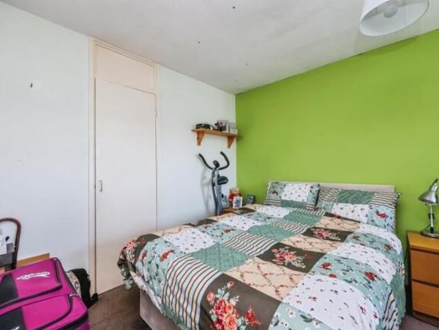 2 bedroom end of terrace house for sale in Newmarket Road, Nottingham, NG6