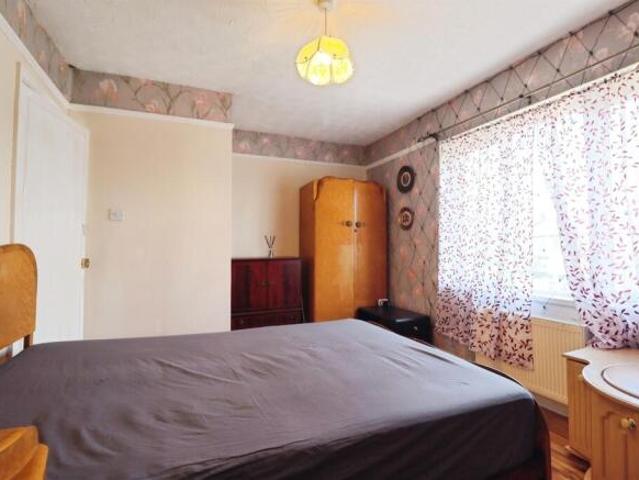 2 bedroom end of terrace house for sale in Snowden Road, Cardiff, CF5