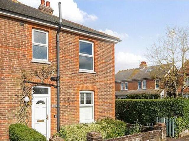 2 Bedroom End Of Terrace House For Sale In Southbourne