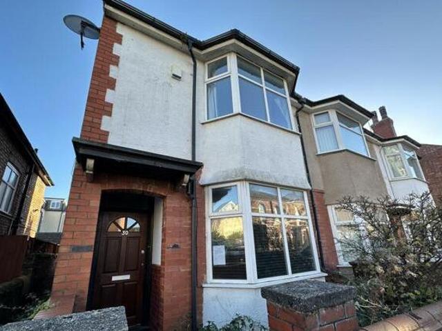 2 Bedroom End Of Terrace House For Sale In Southport