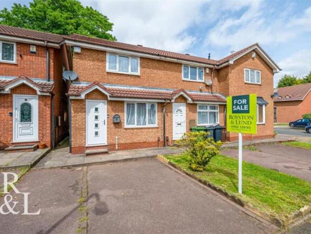 2 bedroom end of terrace house for sale in Shayler Grove, Wolverhampton, WV2