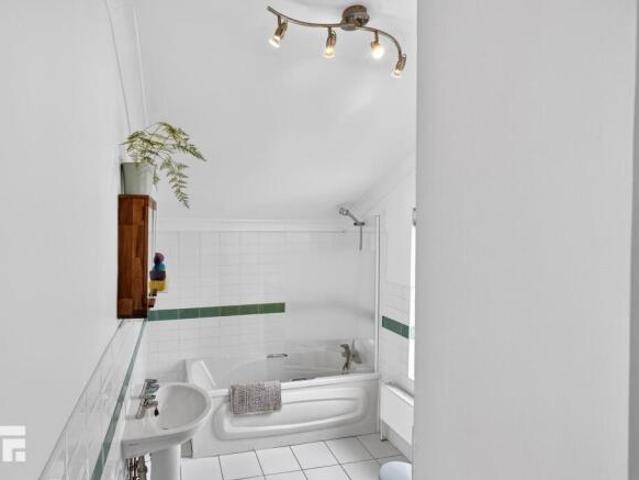 2 bedroom end of terrace house for sale in Stafford Road, Grangetown, Cardiff, CF11