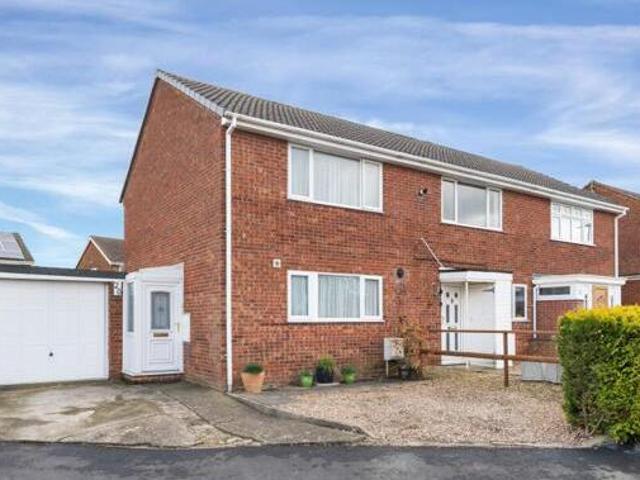 2 Bedroom End Of Terrace House For Sale In Stamford