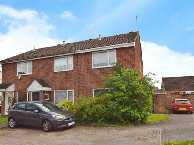 2 Bedroom End Of Terrace House For Sale In Stanway