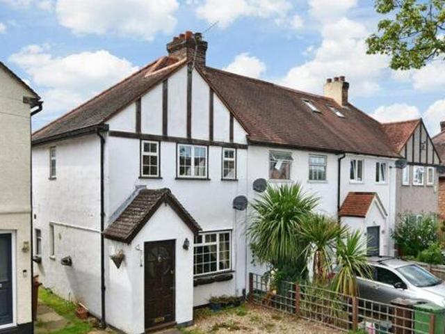 2 Bedroom End Of Terrace House For Sale In Sutton
