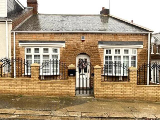 2 Bedroom End Of Terrace House For Sale In Sunderland, Tyne And Wear