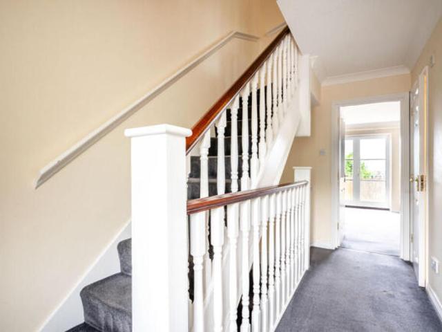 2 bedroom end of terrace house for sale in Sydenham Road, Guildford, GU1