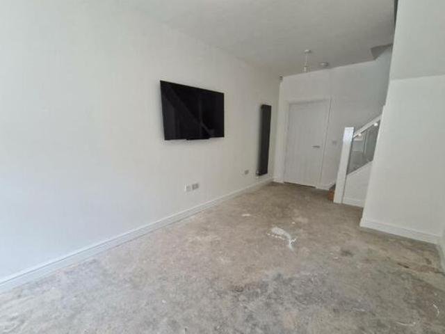 2 Bedroom End Of Terrace House For Sale In Pentre