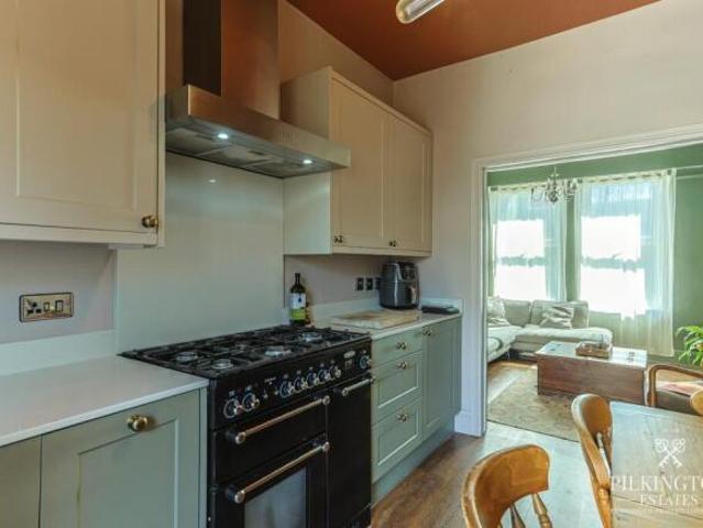 2 bedroom end of terrace house for sale in Plymouth, Devon, PL4