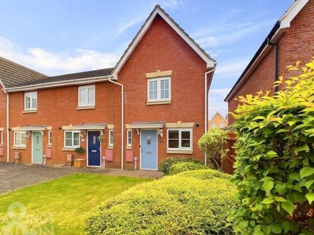 2 Bedroom End Of Terrace House For Sale In Queens Hill