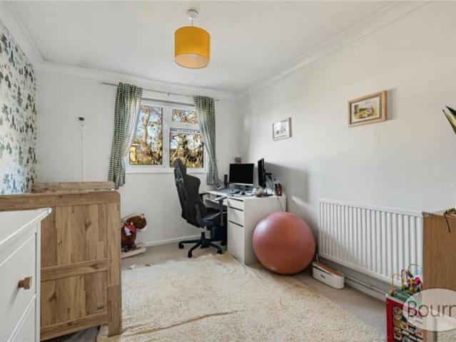 2 bedroom end of terrace house for sale in Rowan Close, Guildford, Surrey, GU1