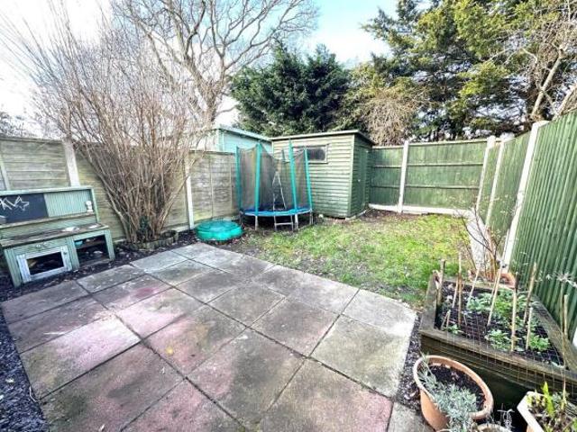 2 bedroom end of terrace house for sale in Rownhams Road, Throop, Bournemouth, BH8