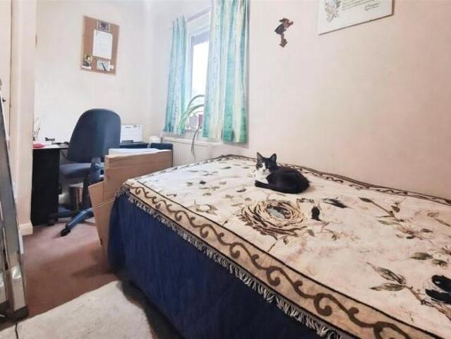 2 bedroom end of terrace house for sale in Rochester Avenue, Canterbury, CT1