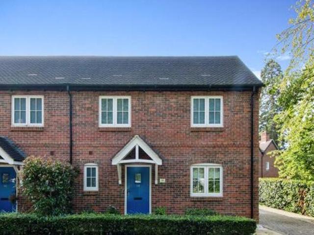 2 Bedroom End Of Terrace House For Sale In Romsey, Hampshire