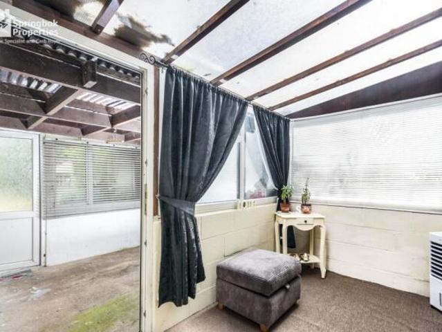 2 bedroom end of terrace house for sale in Rosslyn Drive, Nottingham, Nottinghamshire, NG8
