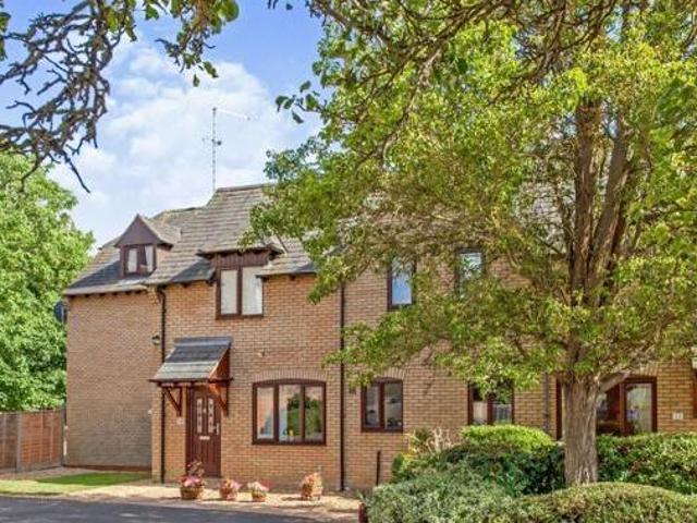 2 Bedroom End Of Terrace House For Sale In Ramsey