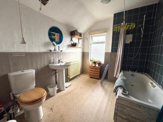 2 bedroom end of terrace house for sale in Rectory Road, Ipswich, IP2