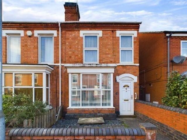 2 Bedroom End Of Terrace House For Sale In Worcester, Worcestershire