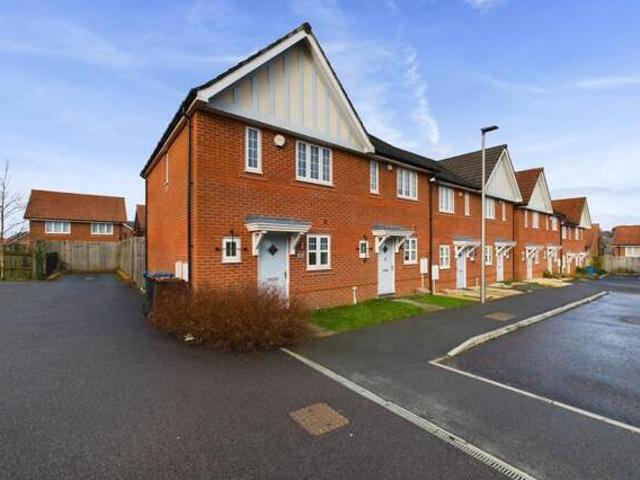 2 Bedroom End Of Terrace House For Sale In Worsley