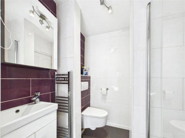 2 bedroom end of terrace house for sale in Wallace Road, Ipswich, Suffolk, IP1