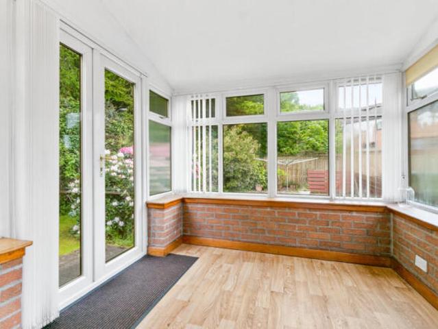 2 bedroom end of terrace house for sale in Wellmeadow Way, Newton Mearns, G77