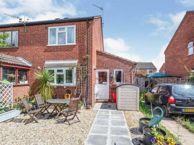 2 Bedroom End Of Terrace House For Sale In Wellesbourne