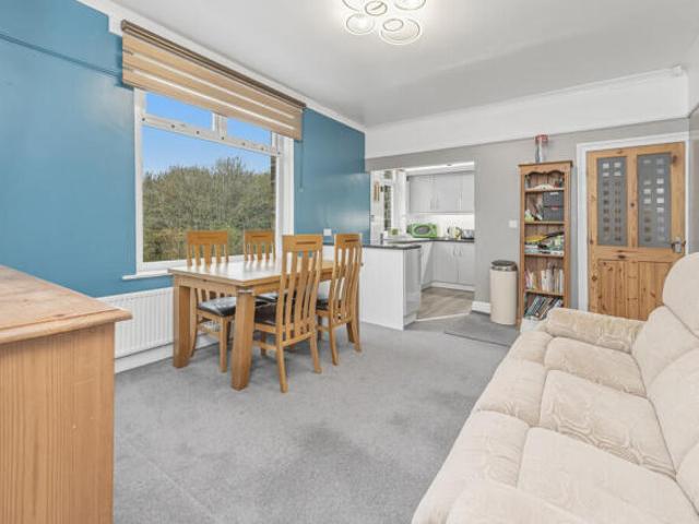 2 bedroom end of terrace house for sale in West Close, Fartown, HD2