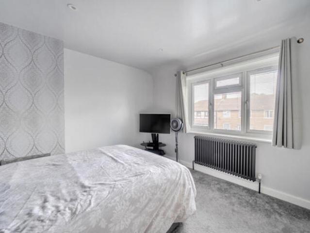 2 bedroom end of terrace house for sale in Widecombe Road, London, SE9