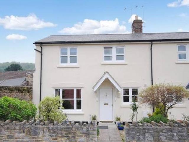 2 bedroom end of terrace house for sale in The Pennings Axbridge BS26