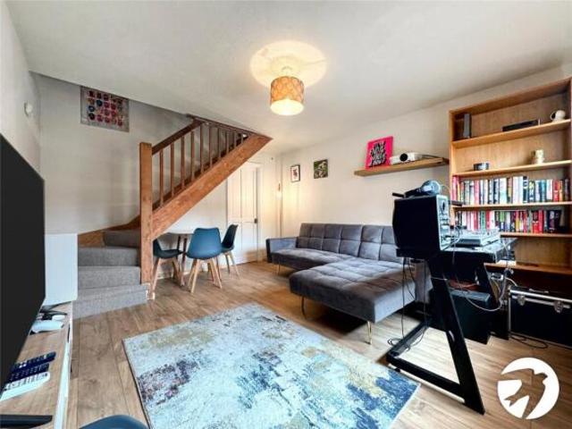 2 bedroom end of terrace house for sale in The Penstocks, Maidstone, Kent, ME15