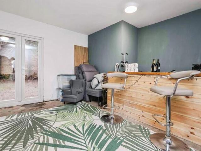 2 bedroom end of terrace house for sale in Thornhurst Avenue, Quinton, Birmingham, B32