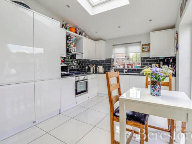 2 bedroom end of terrace house for sale in Thrift Green, Brentwood, CM13
