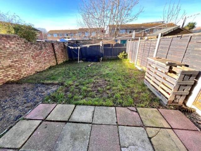 2 bedroom end of terrace house for sale in Timber Close, Worthing, West Sussex, BN13