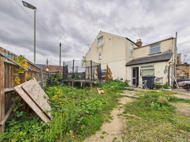 2 bedroom end of terrace house for sale in Tredworth Road, Gloucester, GL1