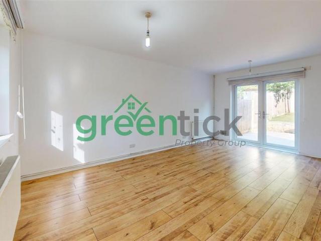 2 bedroom end of terrace house to rent