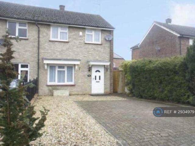 2 bedroom end of terrace house to rent