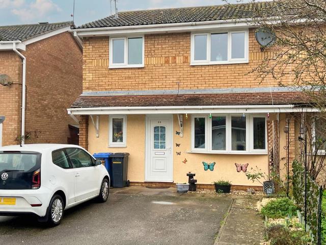 2 bedroom end of terrace house to rent