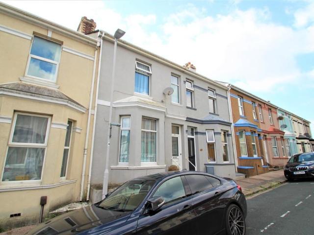 2 bedroom end of terrace house to rent