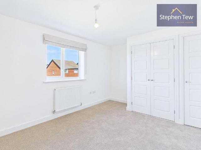 2 bedroom end of terrace house to rent