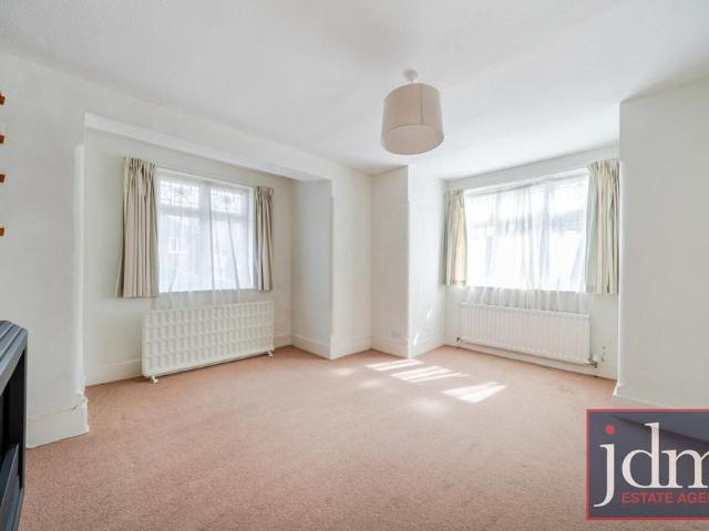 2 bedroom end of terrace house to rent